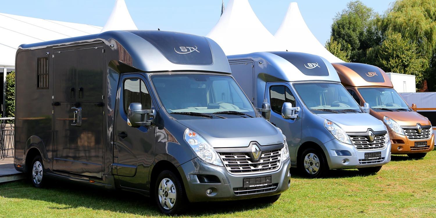 ARRIVAGE IMMINENT DE CAMION STX 2 HORSES - SRM Vans Raynaud